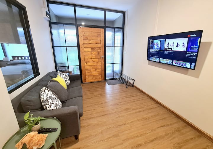 2br Apt 10 Mins To Bts - Phra Pradaeng