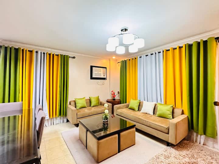 Subic Holiday Villas Unit For Family Staycation - Olongapo