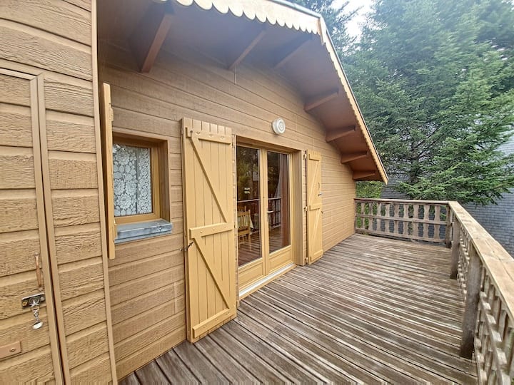 Chalet N°32 Avec Vue Sur Les Pistes Et Montagnes - Guzet-Neige