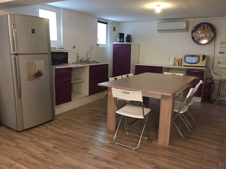 Grand Loft Avec Terrasse De 100m2 Avec Parking - Orléans