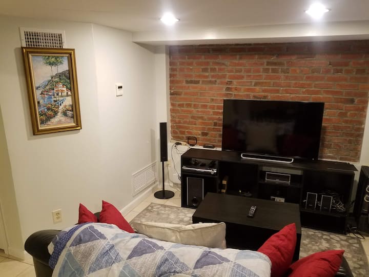 Cozy Apartment To Explore Dc - Silver Spring, MD