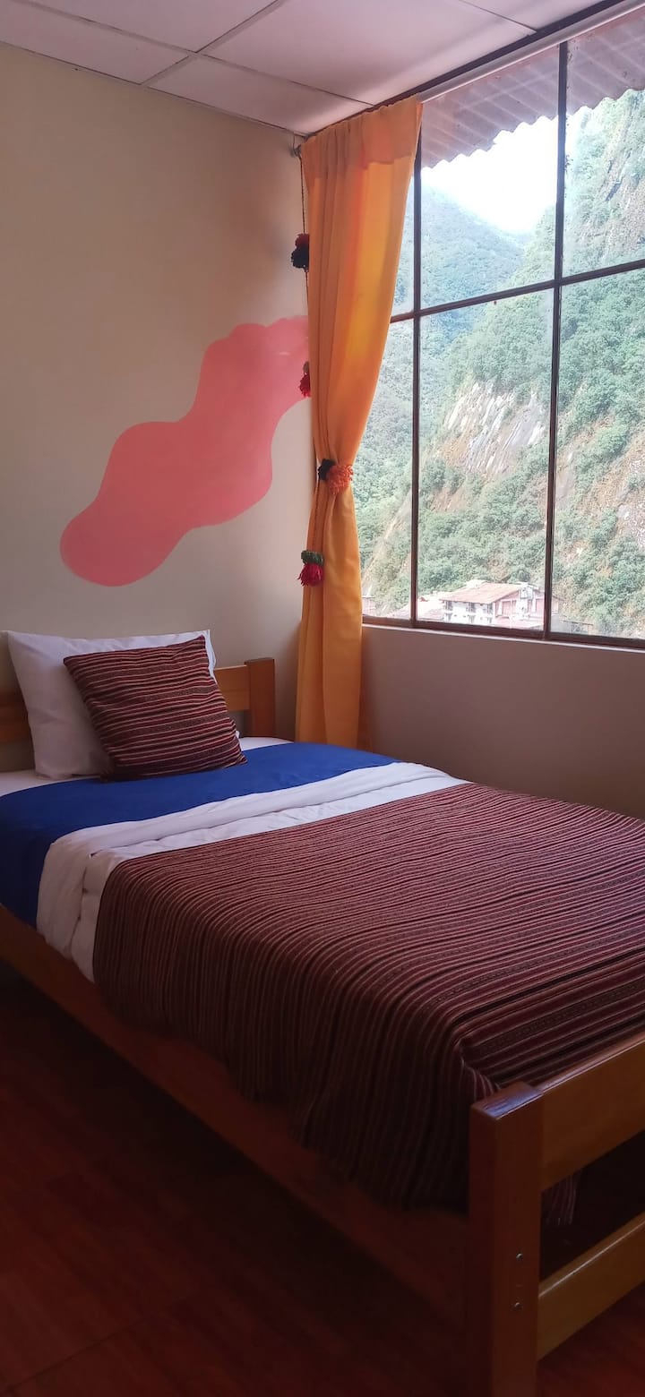 Triple. Best View Machu Picchu - Aguas Calientes