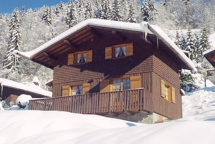 Chalet Individuel Tout éQuipé 2*, 6 Couchages - Le Grand-Bornand