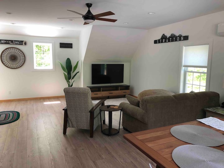 Private Modern Rustic Loft W/outdoor Fire Pit - Manchester, VT