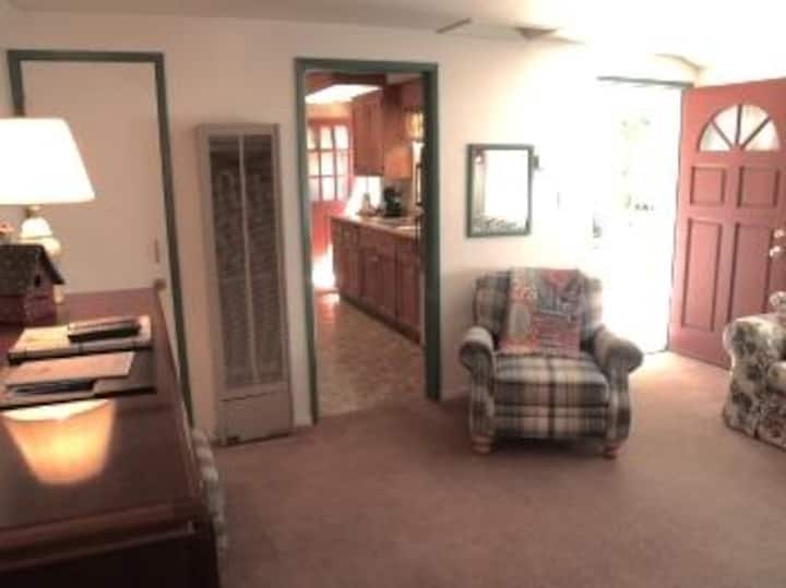 Piety Hill Cottages - White Birch Cottage - Nevada City, CA