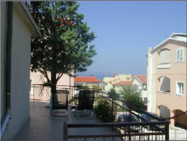 Apt. A3 (Villa Jadranka Baska Voda) - Promajna