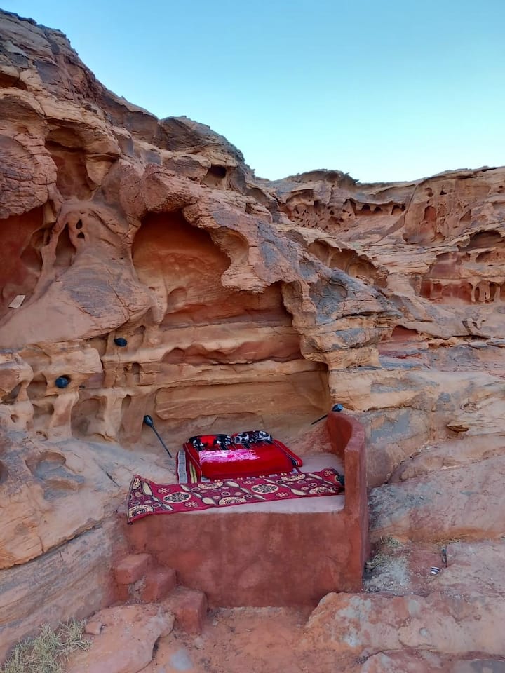 Romantic Local Cave With&nbsp;Tour - Jordan