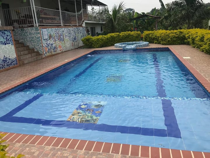 Un Pedacito De Colombia Espera Por Ti - Pereira