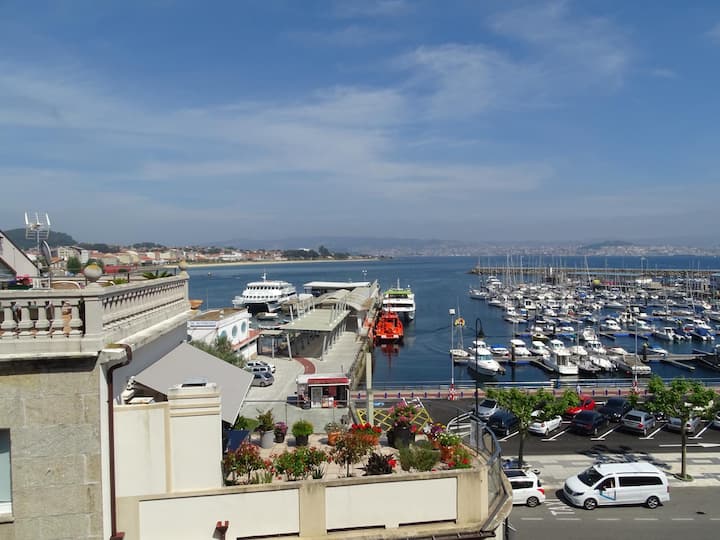 Coqueto áTico Con Encanto. Barrio Do Muelle Cangas - Vigo