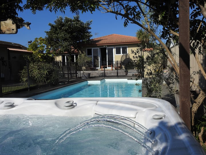 Beachfront Beauty - Napier, New Zealand