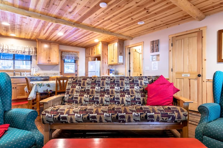 Clean And Comfy Cabin, Close To The Lake! - Snow Summit Ski Resort, CA