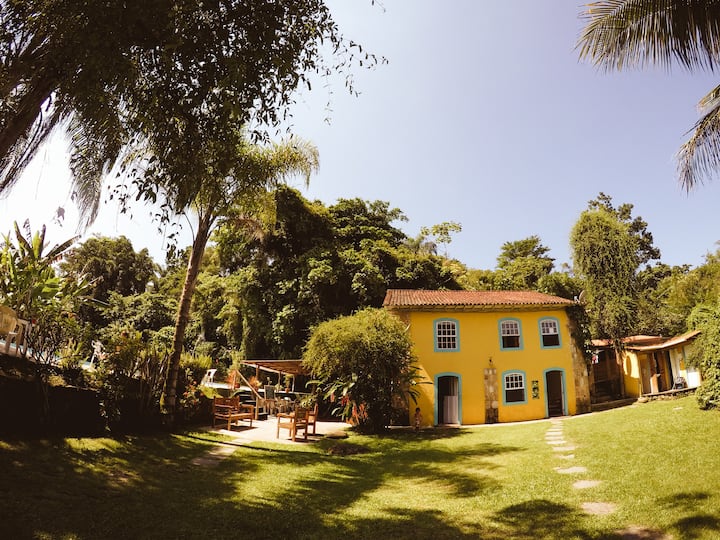 Casa Viva: Suíte 05 Em Linda Pousada E Hostel - Paraty