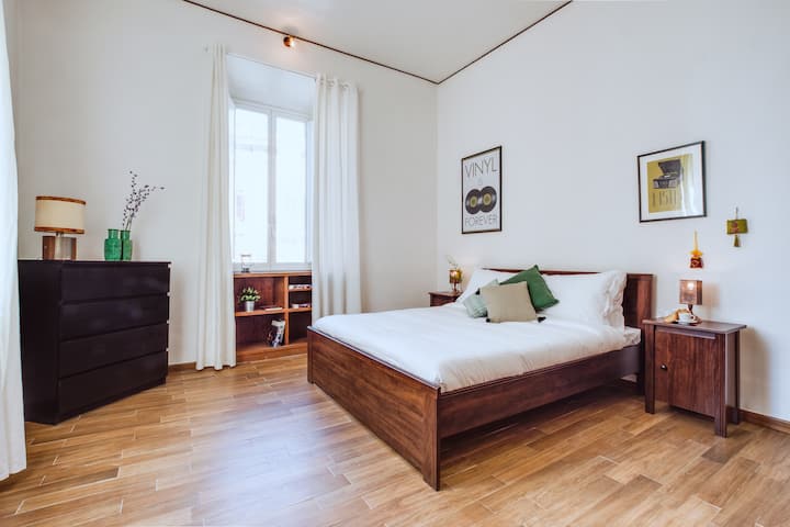 Lovely & Spacious Apartment In Central S. Giovanni - Roma