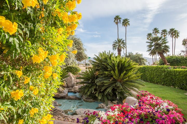 Inn At Deep Canyon (King Suite) - Palm Desert, CA