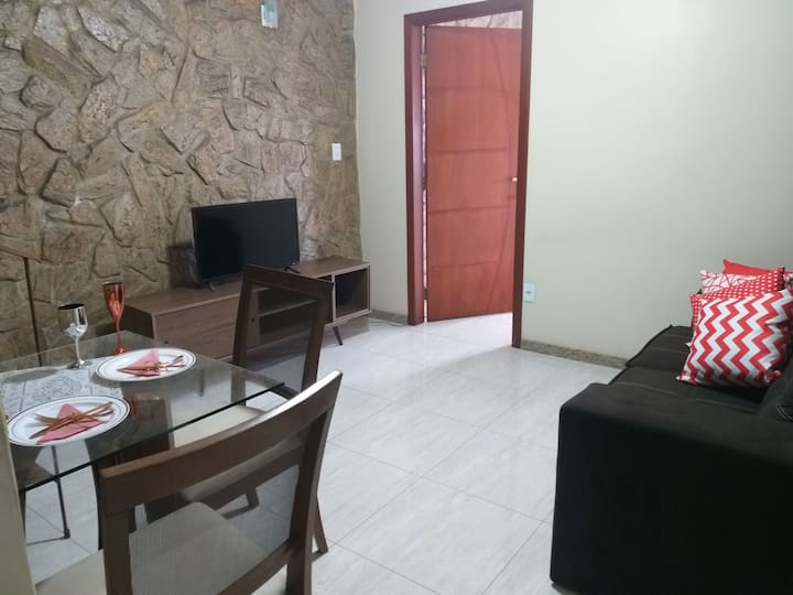 Apartamento Encantador Com áRea Gourmet. - Cabo Frio