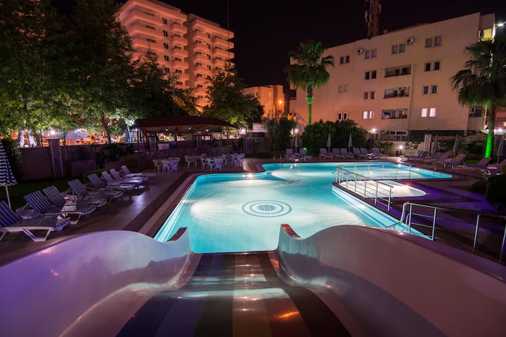 Panoramic Flat Near The Sea - Alanya