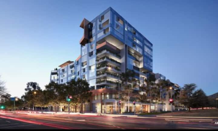 City Centre Convenience.
Free Parking. Wifi. - Belconnen