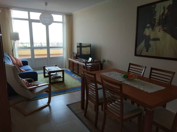 Apartamento De Tres Habitaciones - Foz