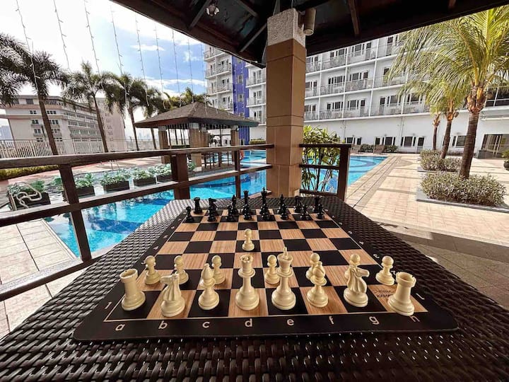 1k Daily Studio Gem Near Everything - Quezon City