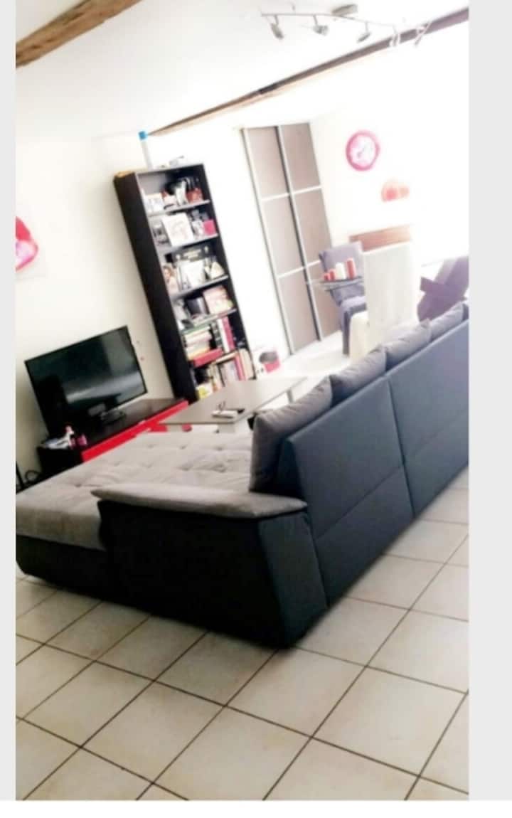 Chambre Privée Proche Villefontaine Café Offert - Saint-Quentin-Fallavier