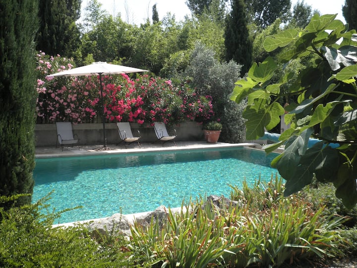 "Le Tilleul" Gîte Avec Piscine En Luberon - Oppède - Luberon