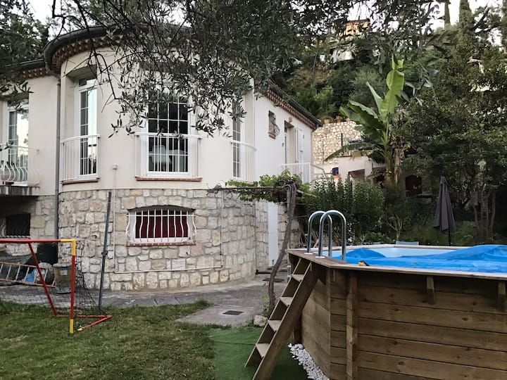 Belle Maison Idéale Pour Une Famille !😊 - Vence