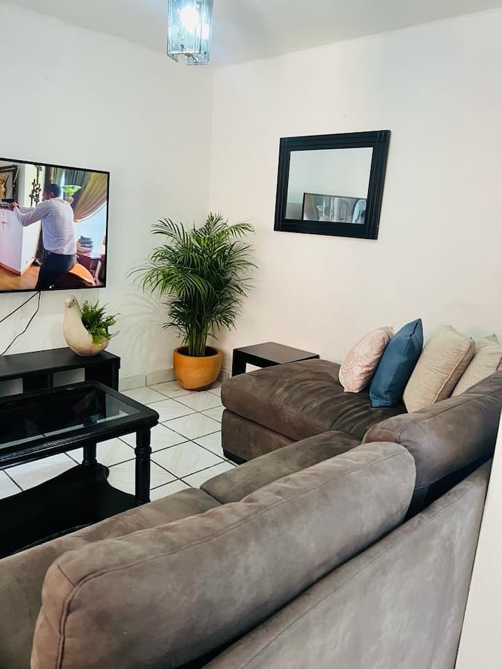 Linda Casa En El Centro Confortable Y Segura - San Cristóbal de las Casas