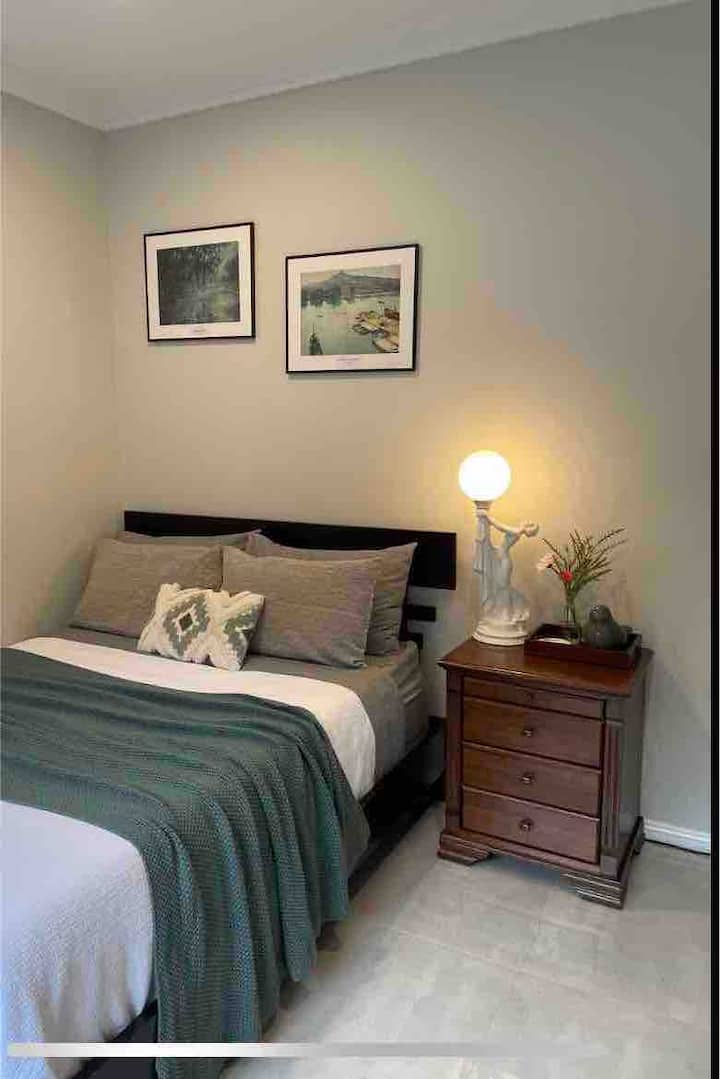 Garden Room With Private Entrance - Fairfield