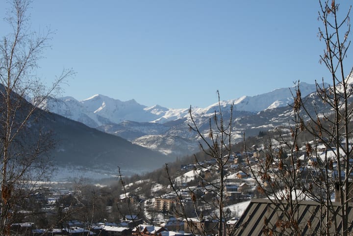 Appart Au Calme Avec Terrasse Plein Sud à Briançon - Claviere