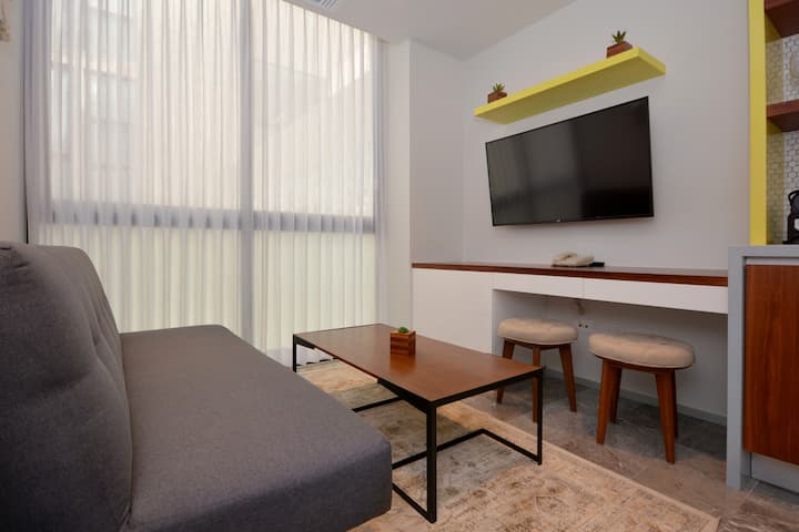 Singular/soundproof Windows/1bd/3pax/roof Top Pool - Playa del Carmen