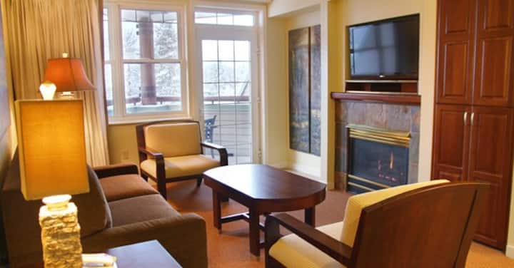 South Lake Tahoe Studio M - South Lake Tahoe, CA