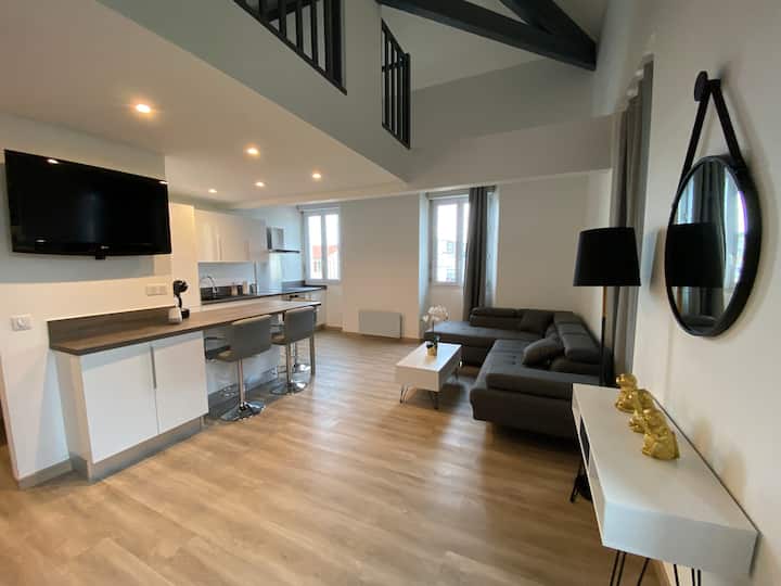 🤩 Magnifique Duplex Refait à Neuf Avec Parking - Juan les Pins