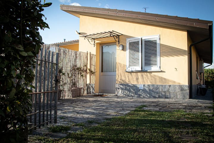 Casa Di Lore
Un Posto Accogliente Dove Alloggiare - Lucques