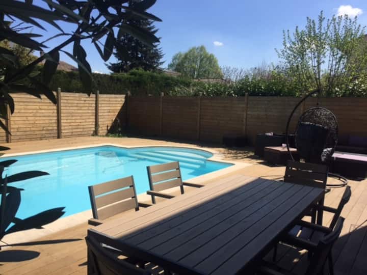 Maison Moderne Avec Piscine, Idéal Séjour Familial - Pessac