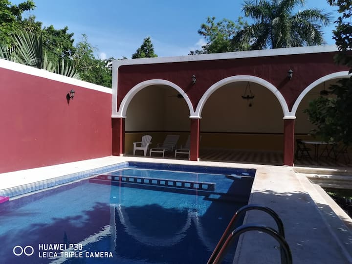 Casa Yucatán. Hermosa Casa Con Alberca - Mérida