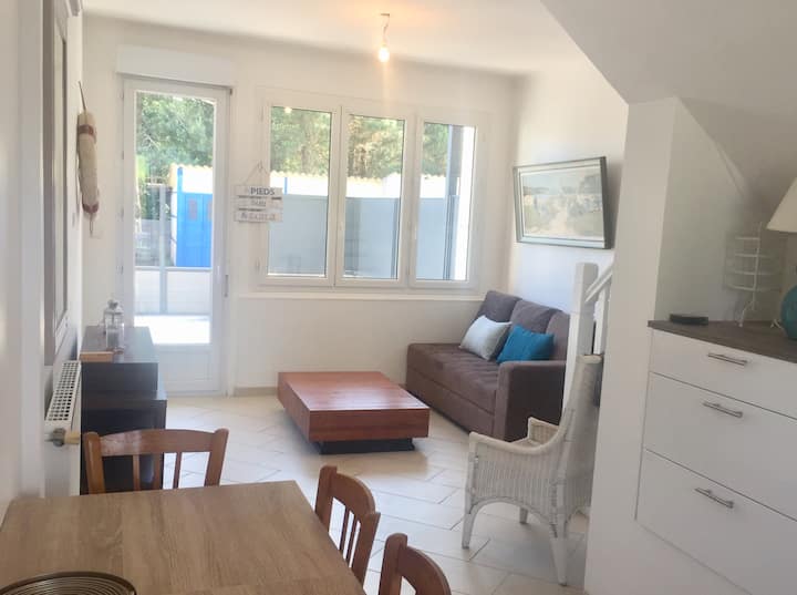 A Deux Pas D'une Grande Plage De Sable Blanc ... - Groix