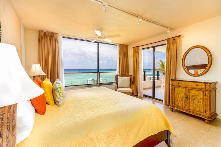 Stylish 3 Bed, Oceana @ St Lawrence Beach,sleeps 6 - Barbados