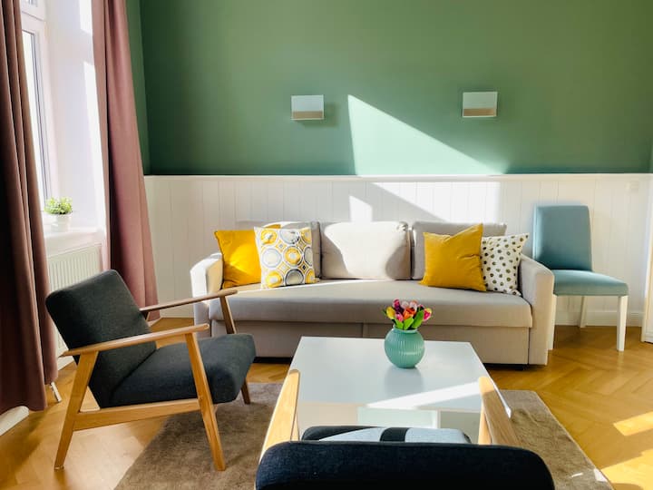 Home With Heart No. 9 - Viena