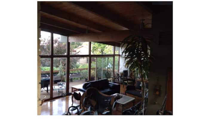Raspberry Haven: Wall Of Windows, Deck, Hot Tub - 코밸리스