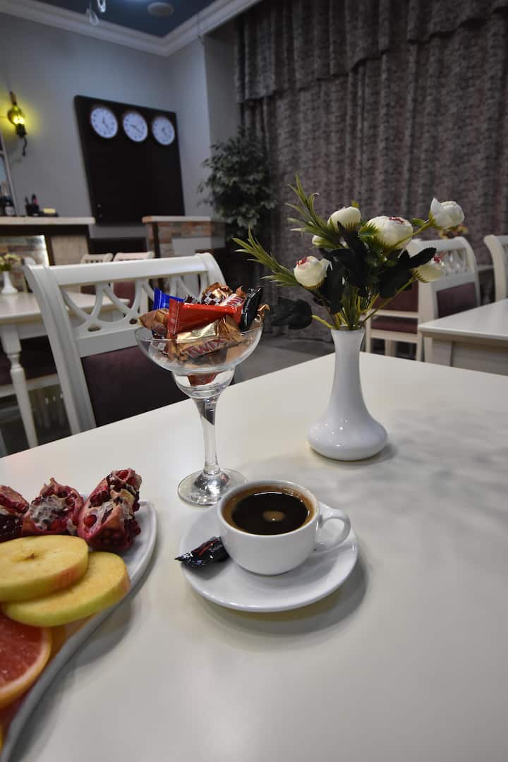 Հանրապետության Հրապարակում! - 예레반