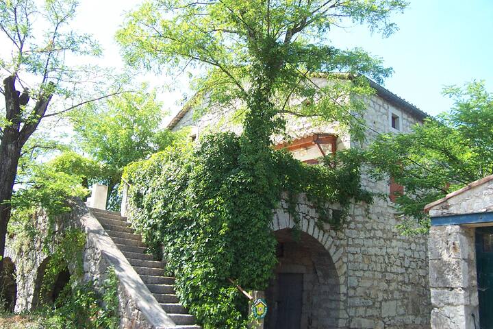 Gîte Dans Village De Caractère Sud Ardèche (1) - Ruoms