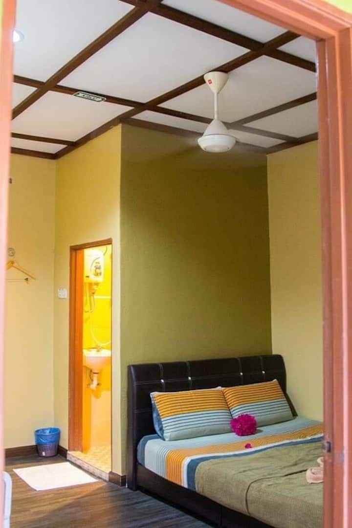 Fan Room (Izzroom) - Langkawi