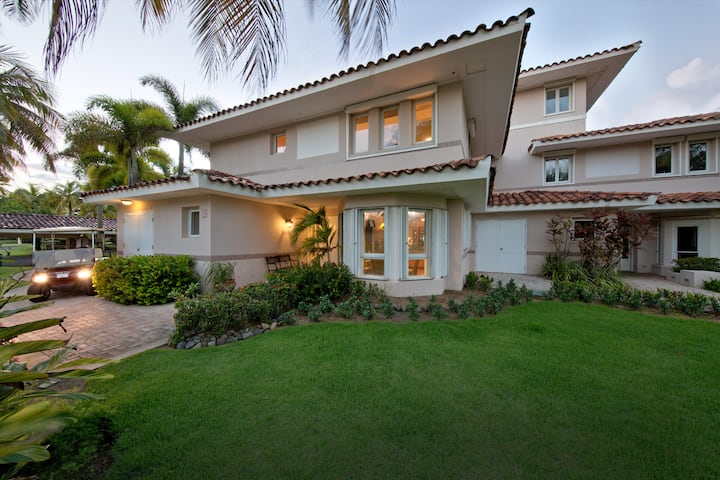 Villa Serenity - Dorado