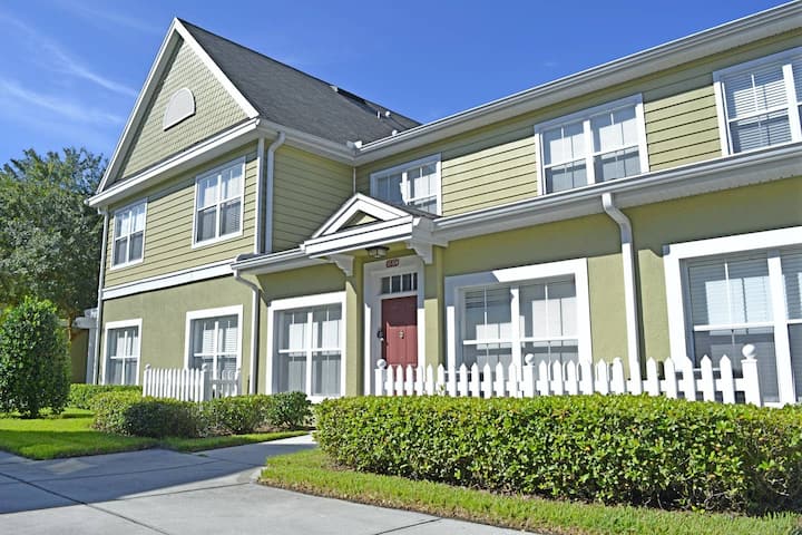 Kissimmee, Beautiful 3b Villa Near Disney - Kissimmee, FL