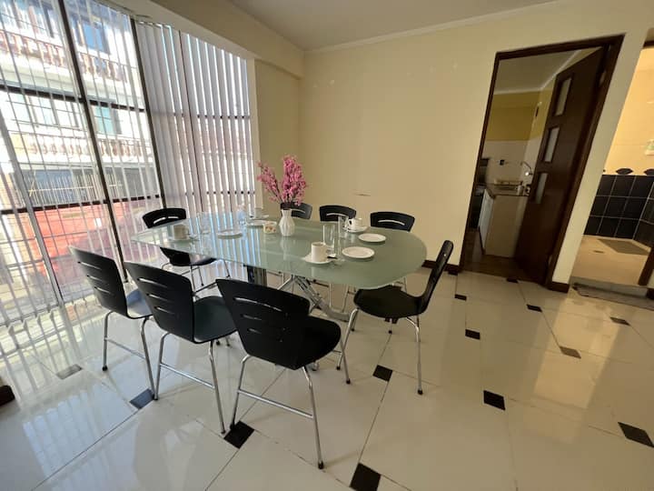 Amplio Departamento Familiar - Sucre