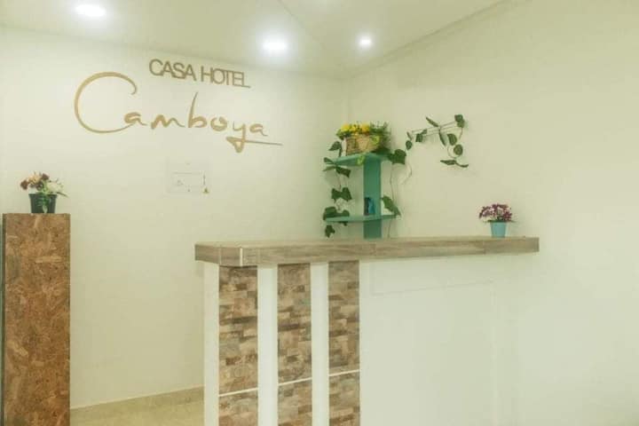 Casa Hotel Para Cuatro Personas - Necoclí