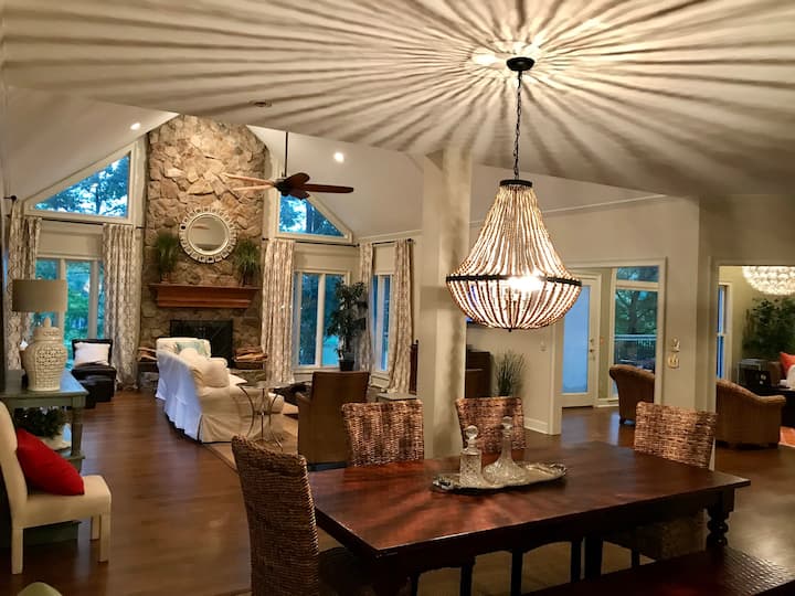 Lakefront Luxury At Reynolds-paddleboard & Kayaks - Greensboro, GA