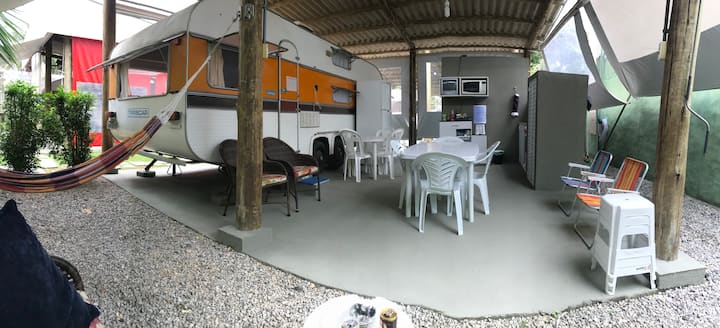 Trailer Aconchegante! Alguns Passos Da Praia! - São Sebastião