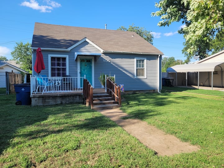 Bright Cozy 1940 Home Where You Can Feel At Home. - Clear Creek Lake, OK