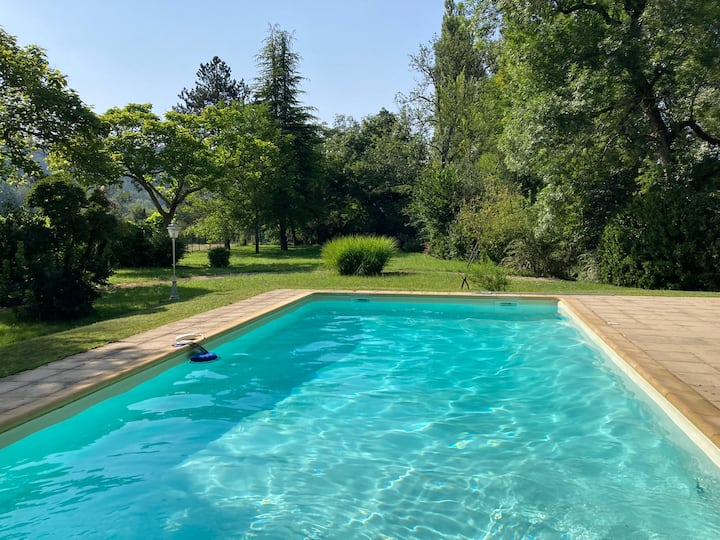 Villa Calme En Bord De Rivière, Piscine, Jardin - Domme